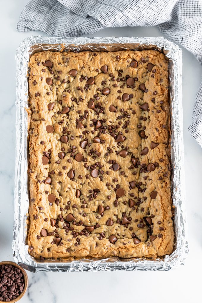 Double Chocolate Chips Cookie Bars - No. 2 Pencil